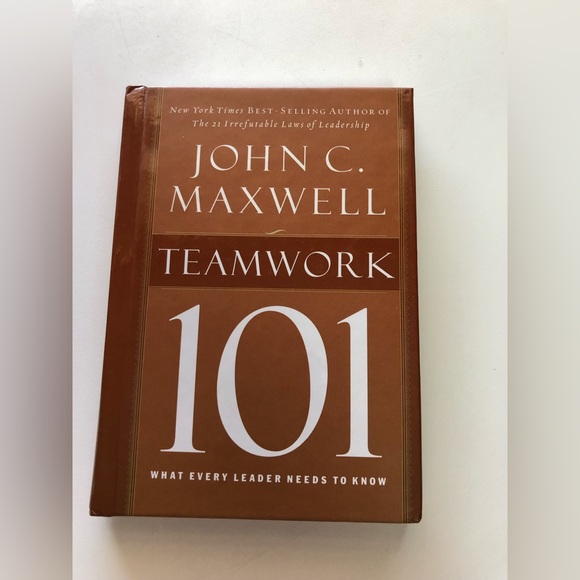 Office | Teamwork 11 What Every Leader Needs To Know By John C Maxwell ...